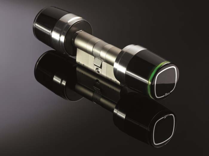 Slimme sloten voor voordeuren, poorten en lockers | Nauta.com